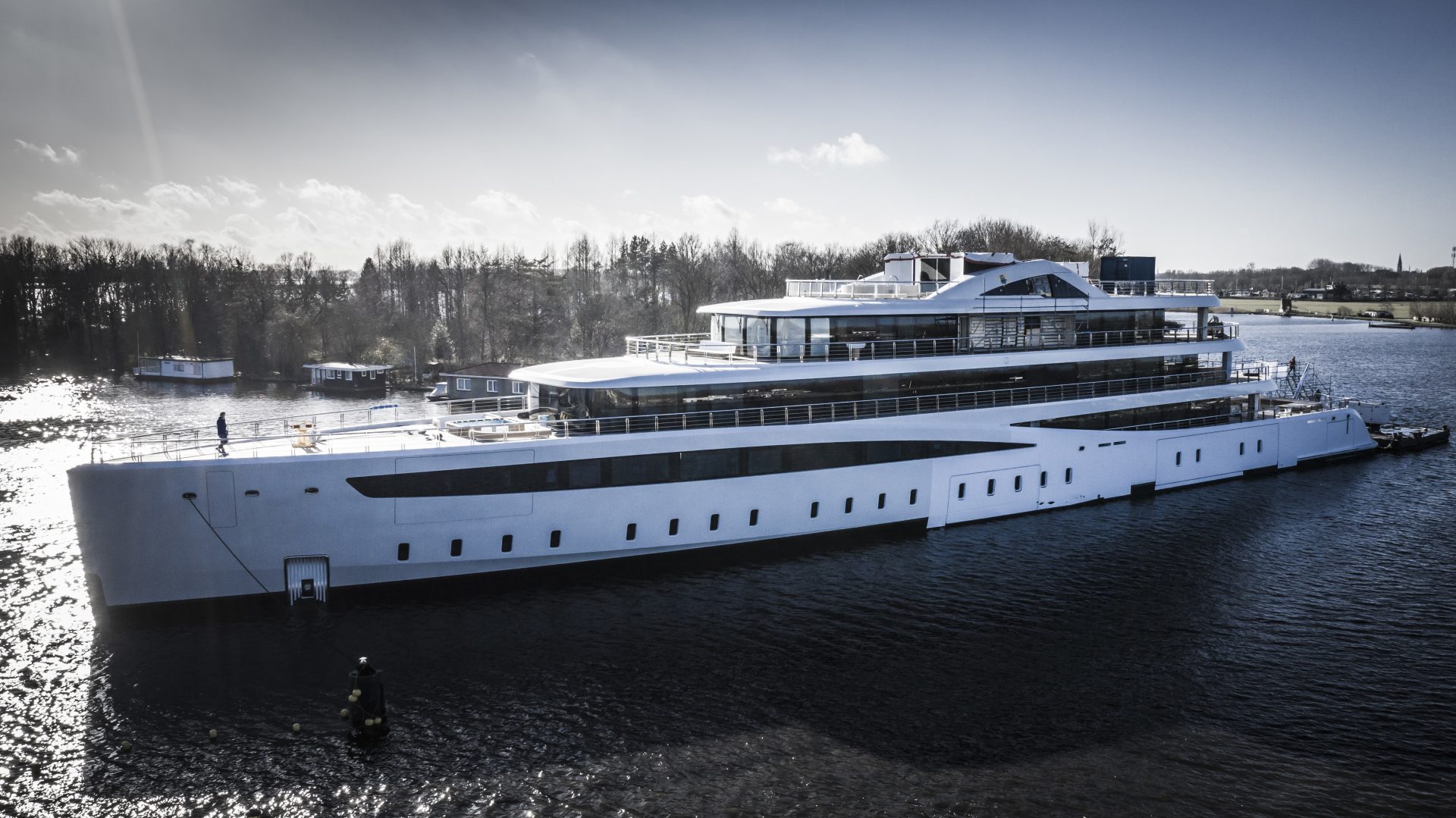 Eco Friendly Feadship seen for the first time - Superyacht Content