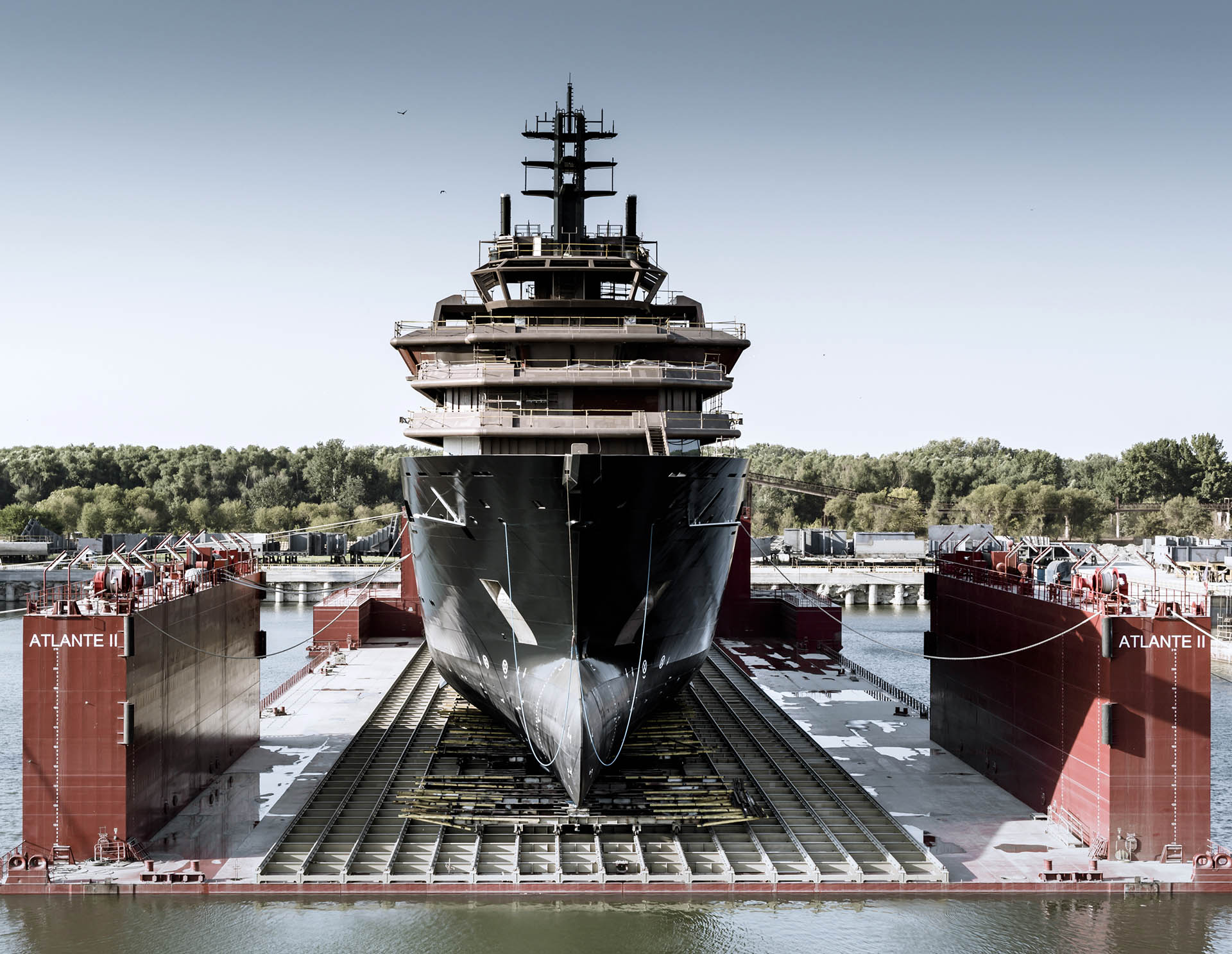 REV Ocean – World’s largest Superyacht - Superyacht Content